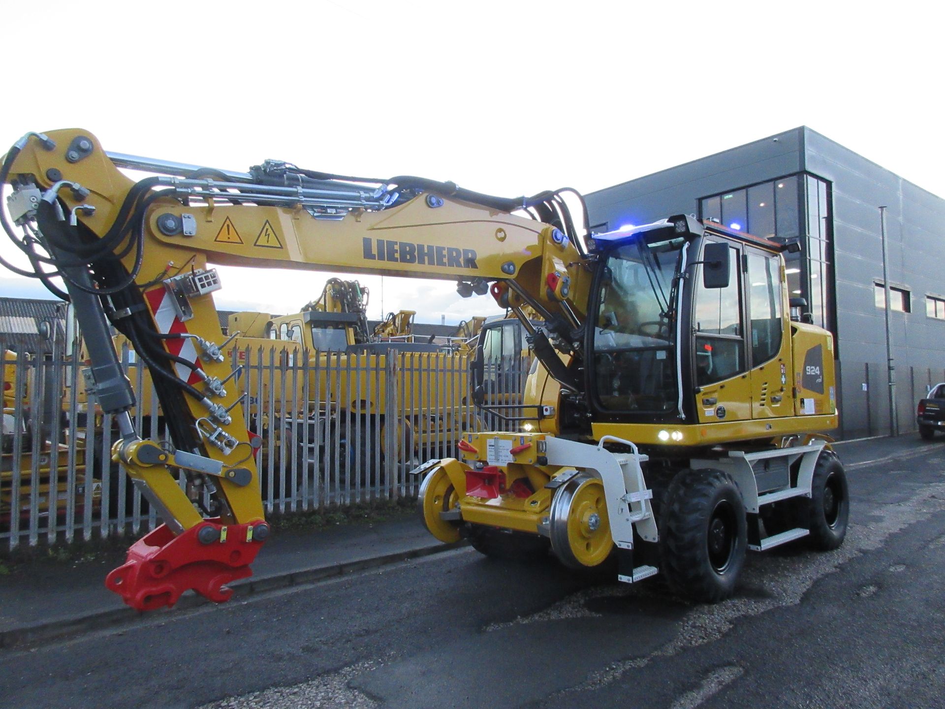 Liebherr 924 | Allan J Hargreaves Plant Engineers Ltd